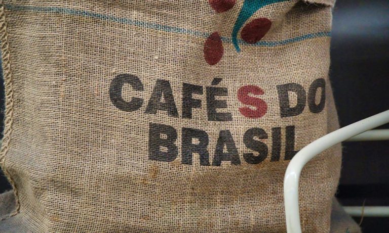 Brazilian coffee: quantity and excellence